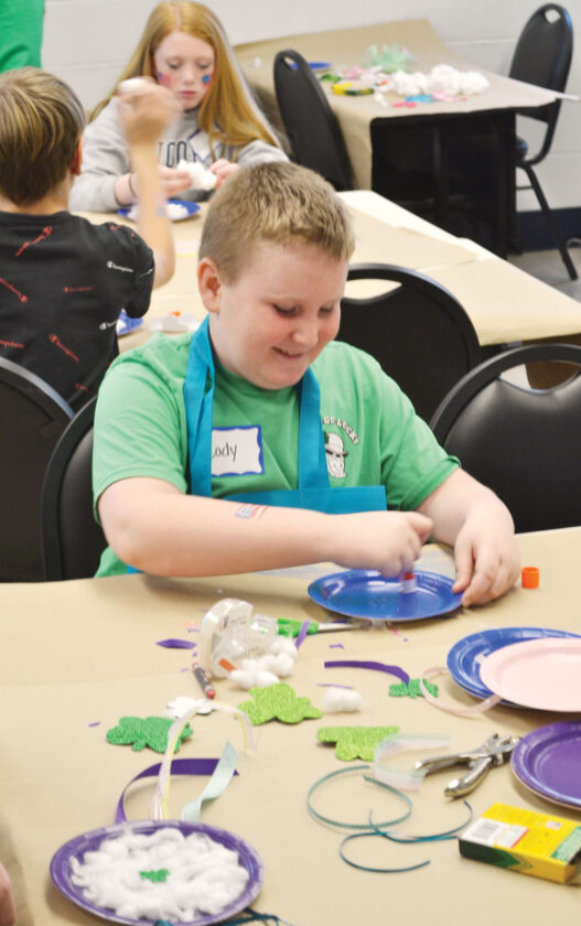 Hearts and Crafts: Students attend Very Spectacular Arts Festival ...